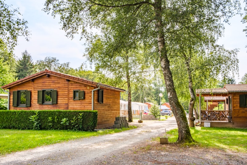 Flower Camping du Lac de la Seigneurie | Campingplatz jetzt günstig ...