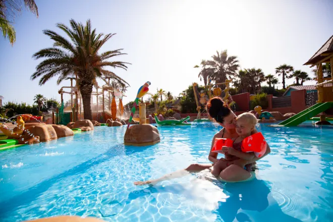 Camping Sandaya Aloha - Sérignan Plage | Camping Direct