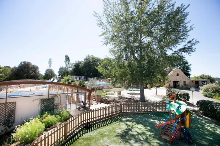 Domaine de Loisirs Le Montant - Sarlat | Campings Dordogne Périgord